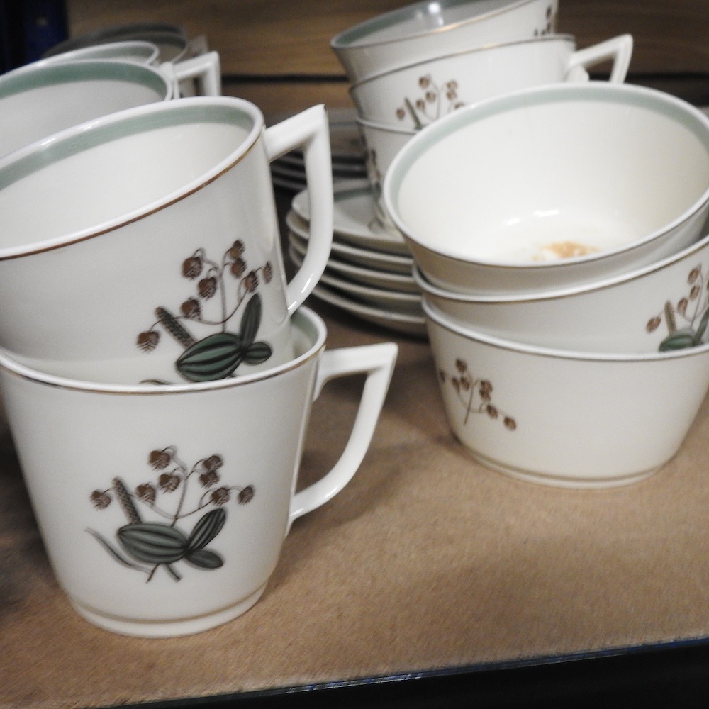 Lot 84 - A collection of Royal Copenhagen tea wares