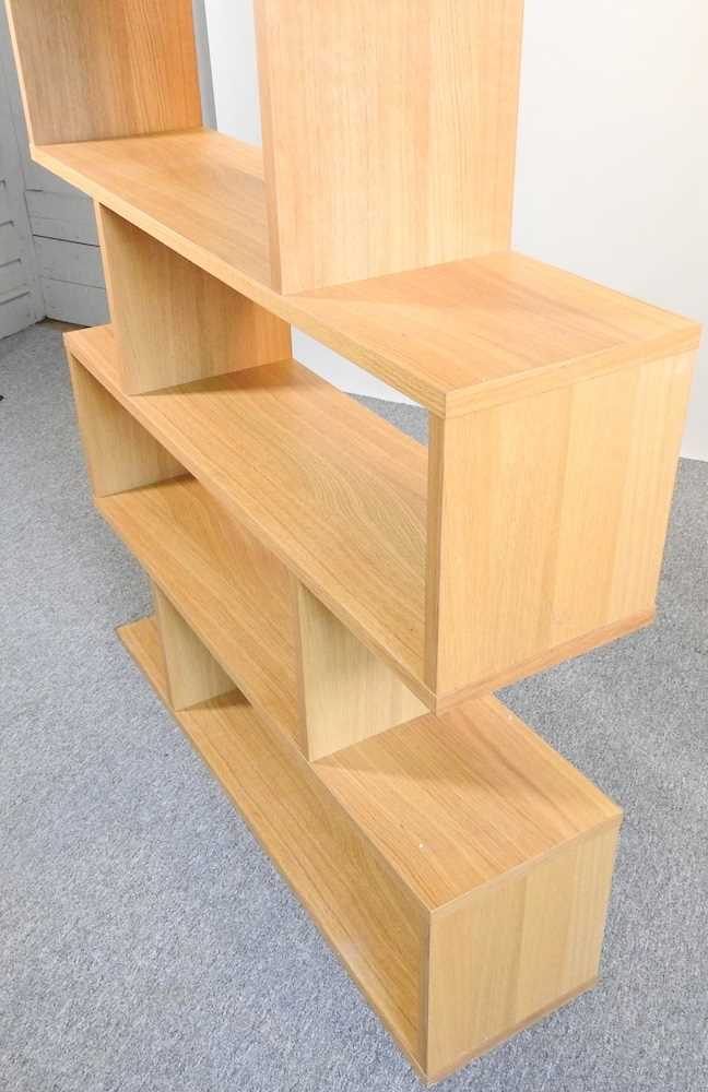 Lot 7 - A modern oak bookcase