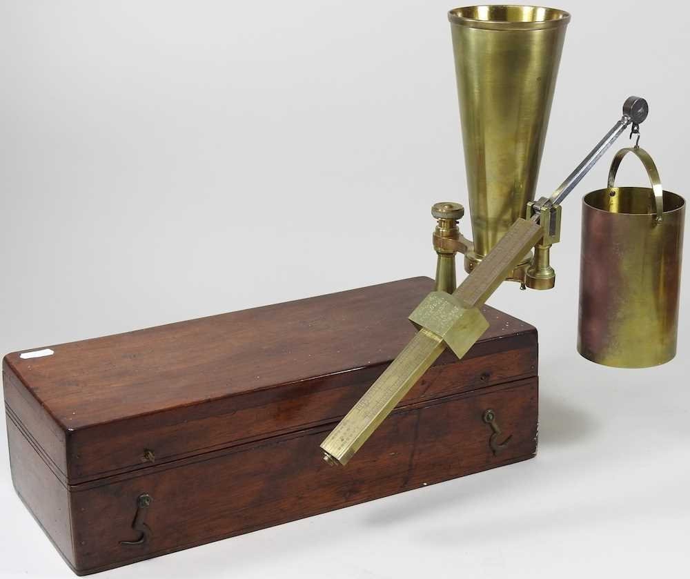 Lot 26 - A set of scales