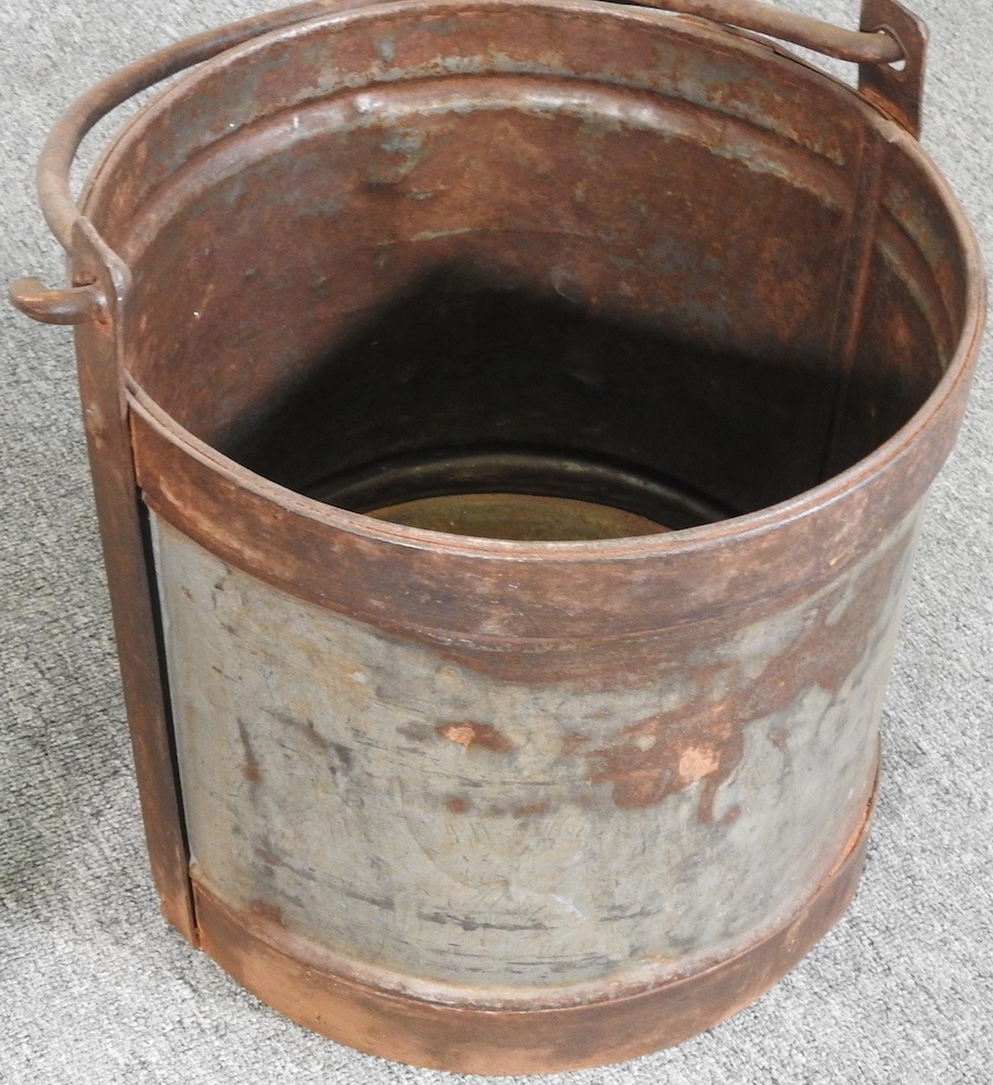 Lot 322 - A collection of buckets