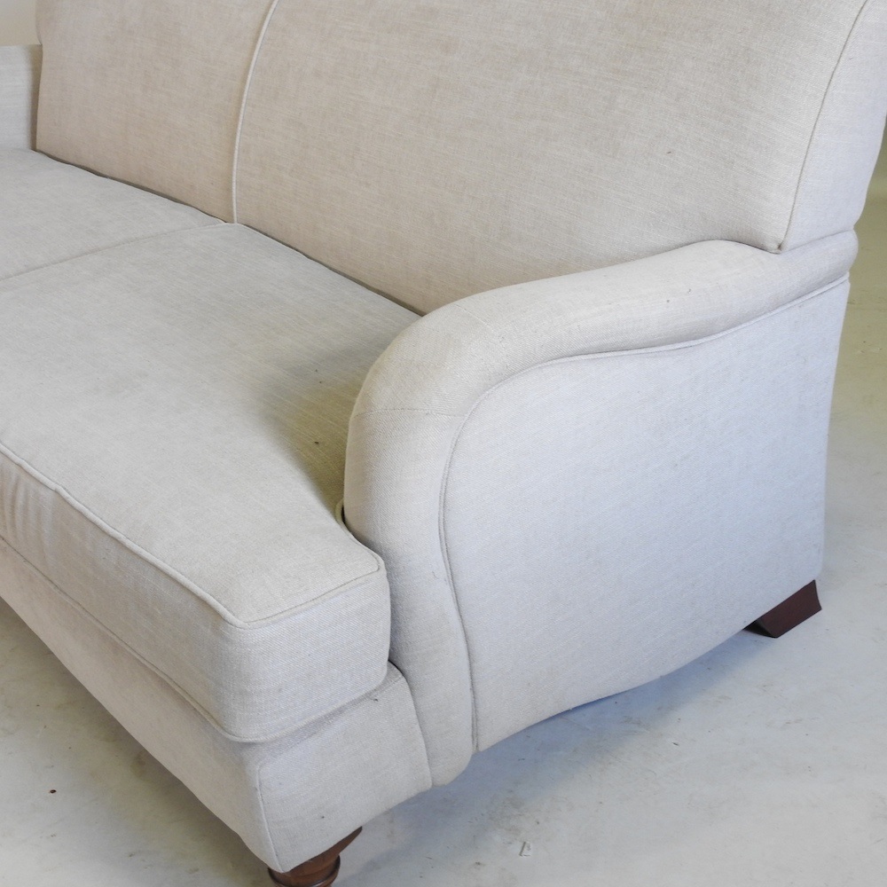 Lot 447 - A Multiyork sofa