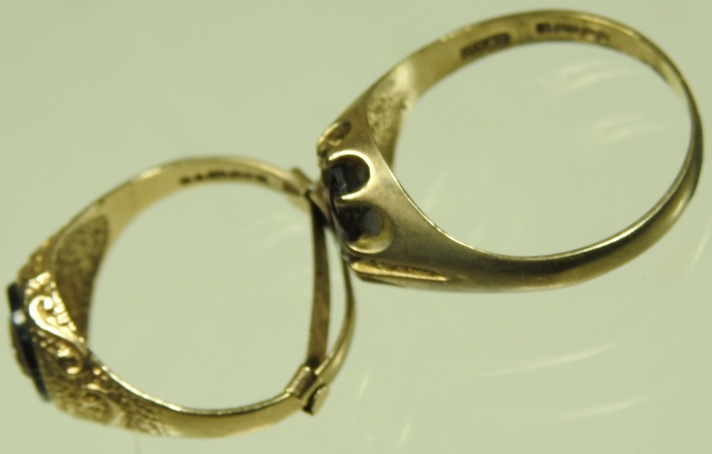 Lot 108 - Two signet rings