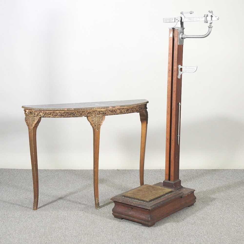 Lot 381 - A set of early 20th century Avery scales,