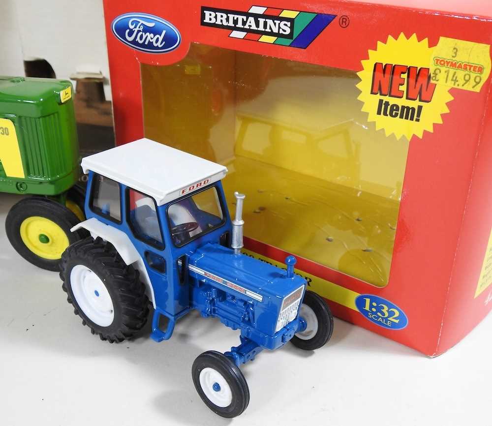 Lot 86 - An Ertl Tractors of the Past Case 600 model