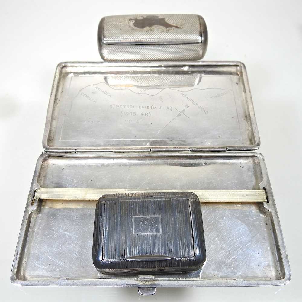 Lot 407 - An Indian white metal pocket cigarette case,