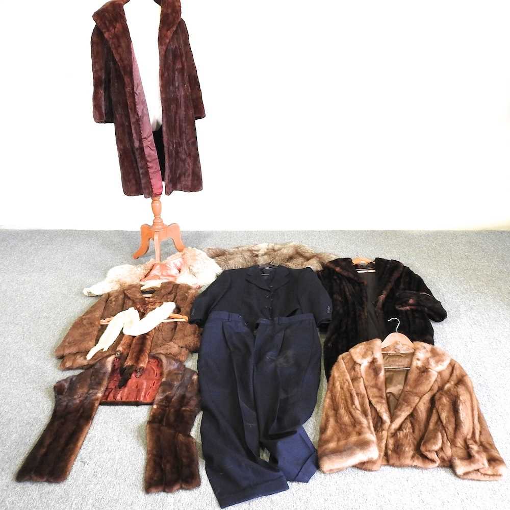 Lot 160 - A collection of vintage fur coats and stoles,