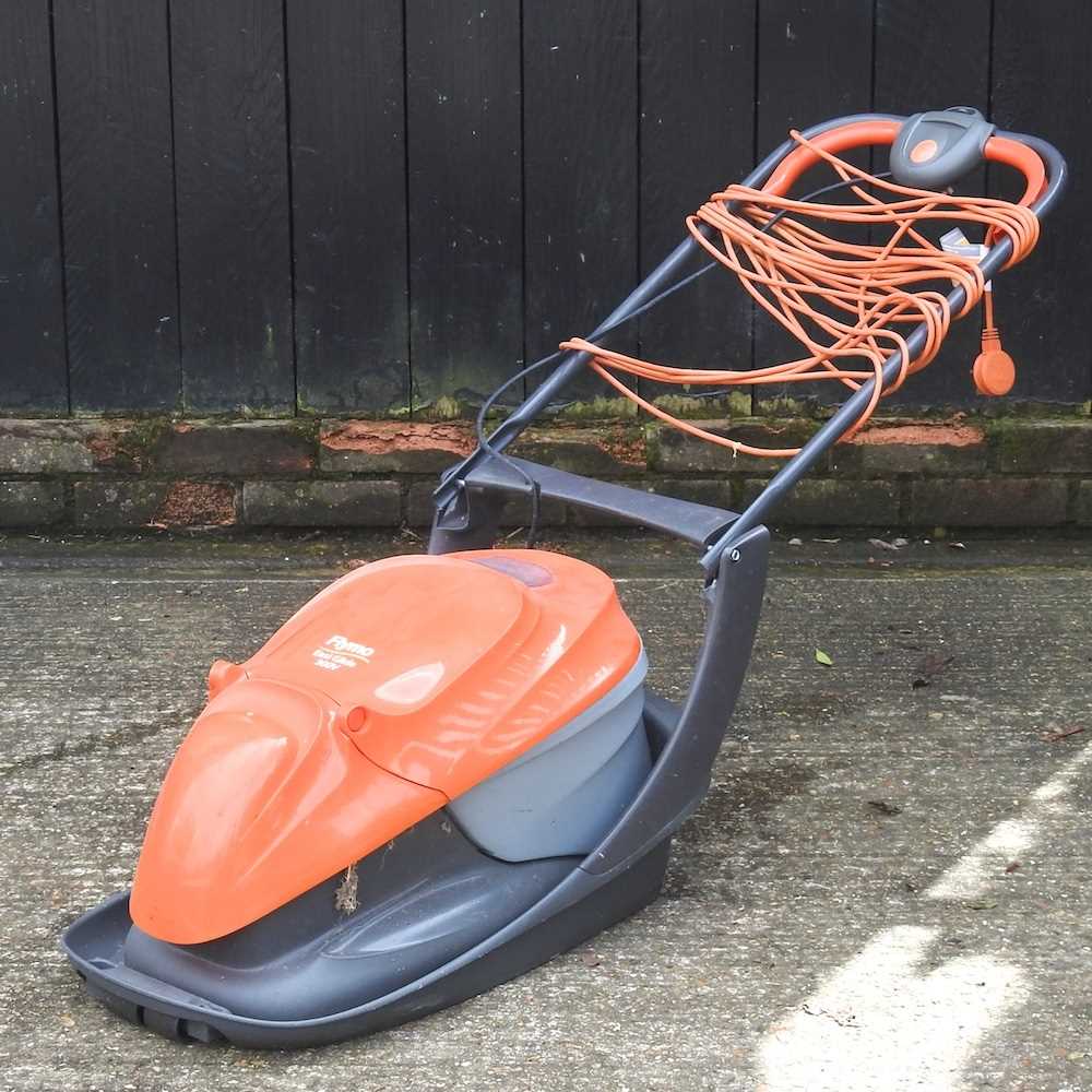 Lot 463 - A Flymo electric lawn mower