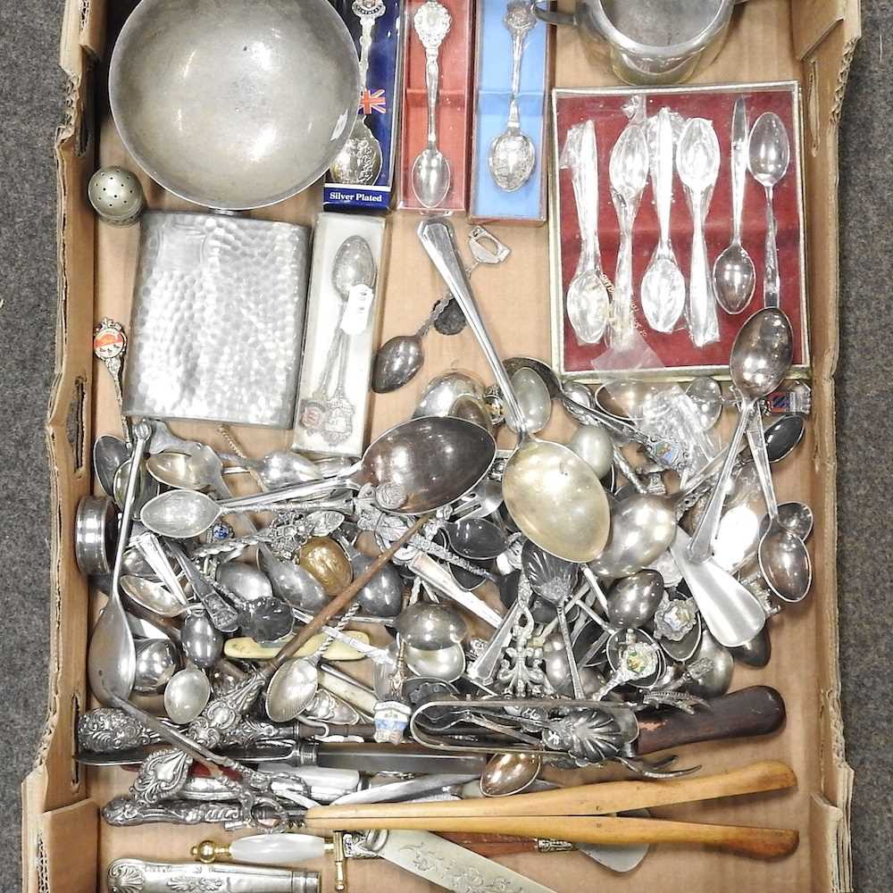 Lot 171 - A collection of silver plate and metalwares