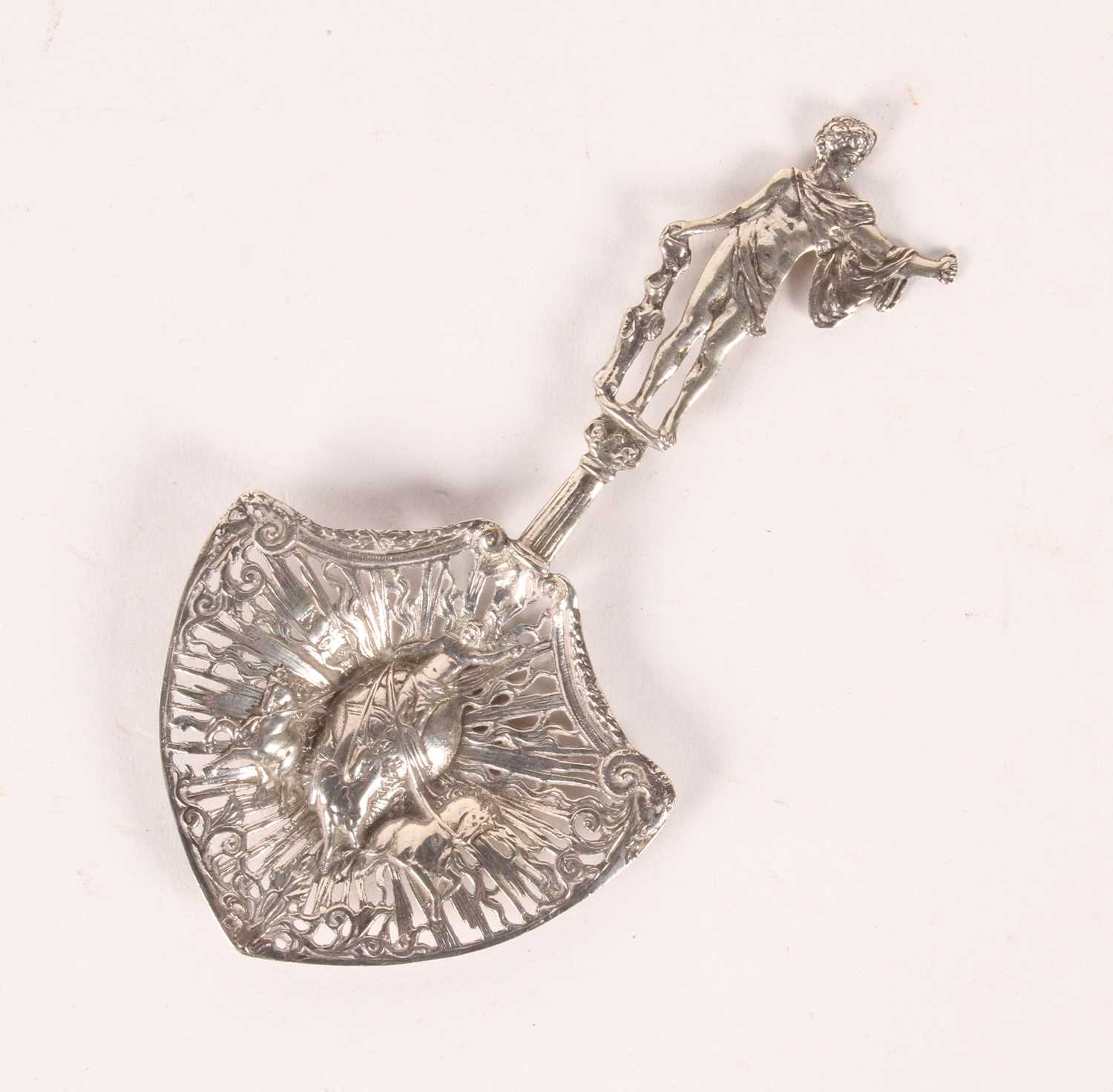 Lot 332 - A German Hanau silver bonbon spoon, 19th