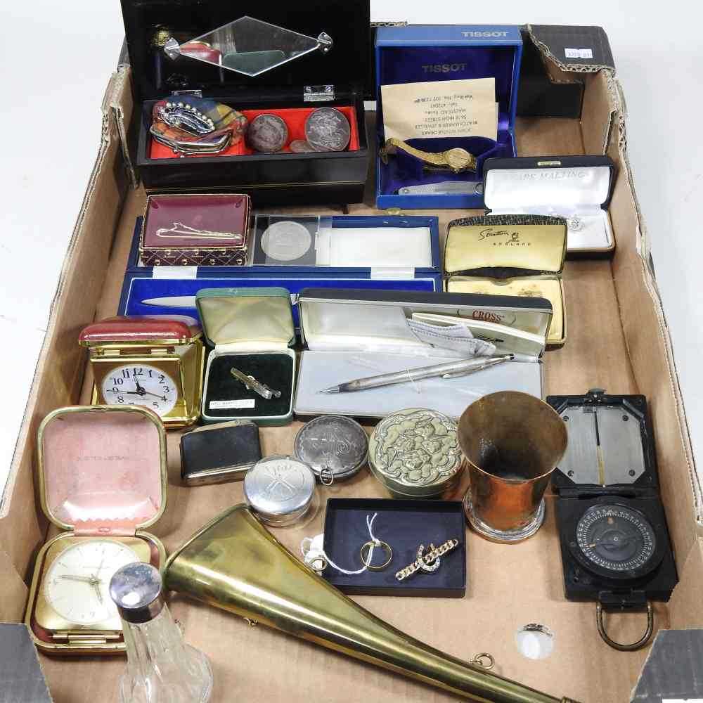 Lot 138 - A 22 carat gold wedding band, 2.7g, size N,