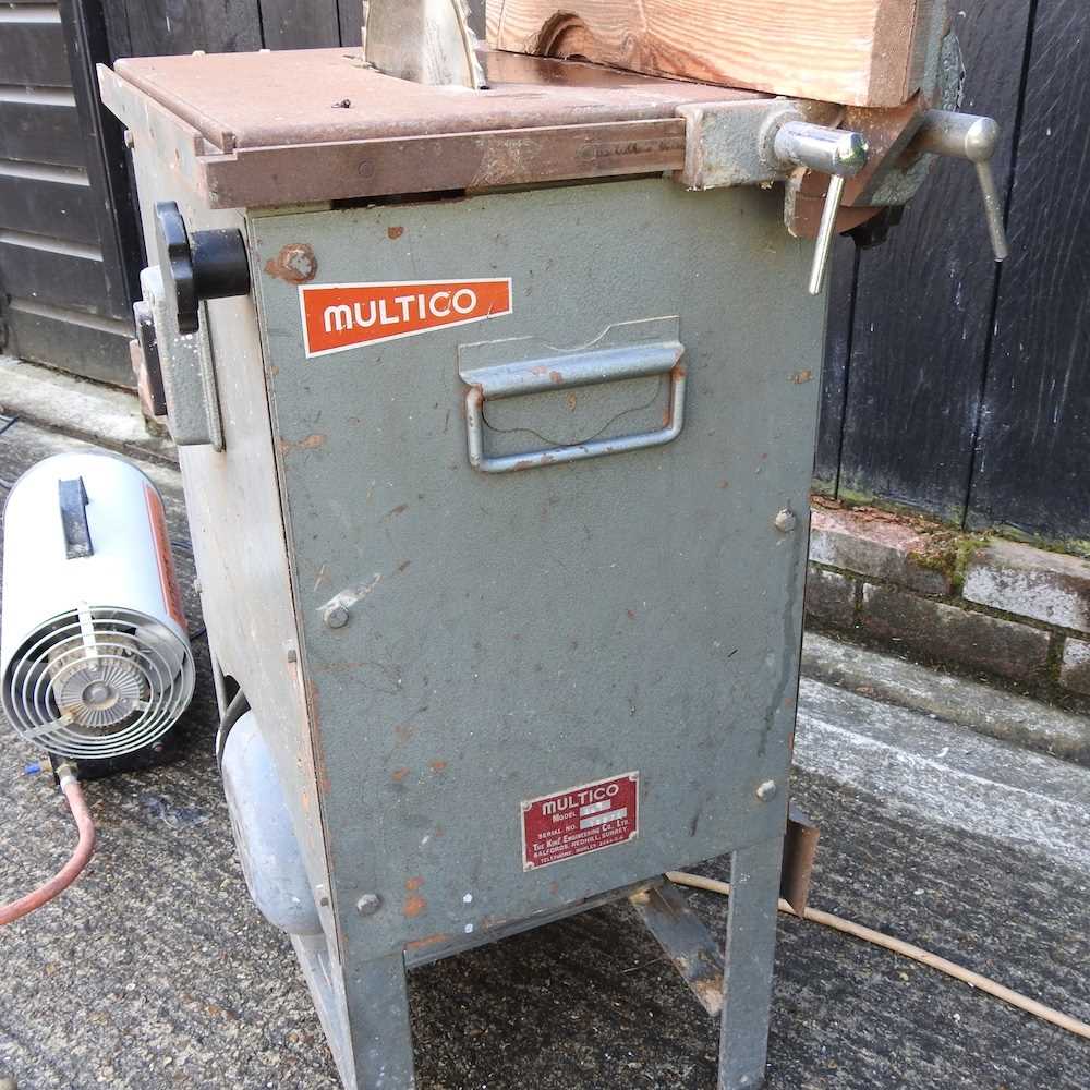Lot 330 - A Multico electric table saw