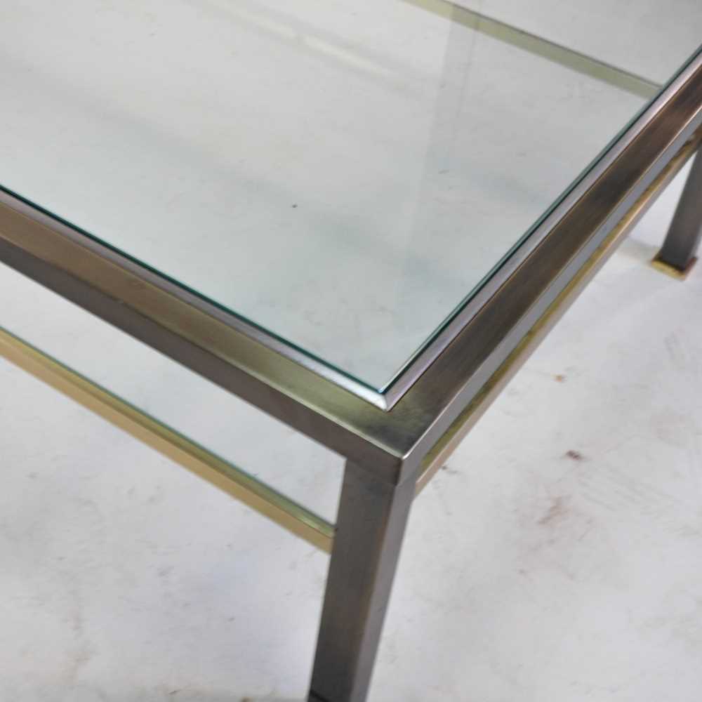 Lot 501 - A contemporary Rizzo style metal and glass