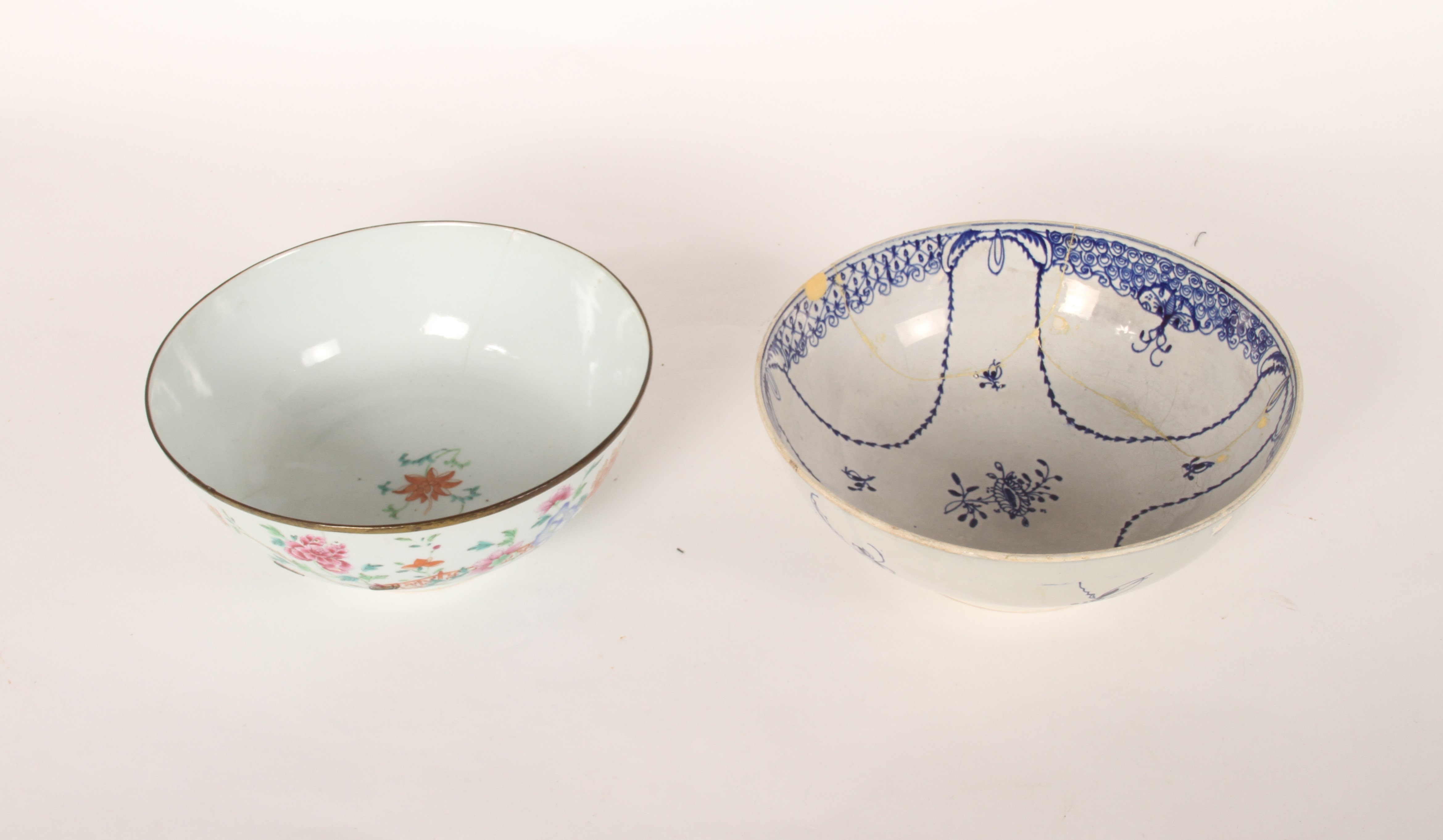 Lot 342 - An unusual English pearlware bowl, together