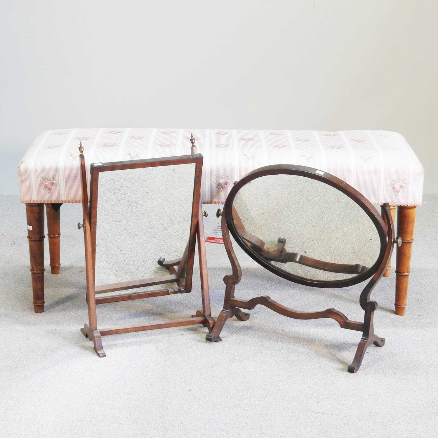 Lot 507 - A Regency style upholstered long foot stool,