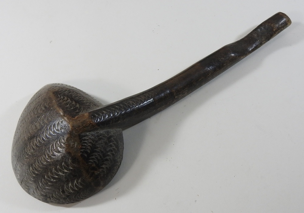 Lot 150 - An Aboriginal hardwood throwing club