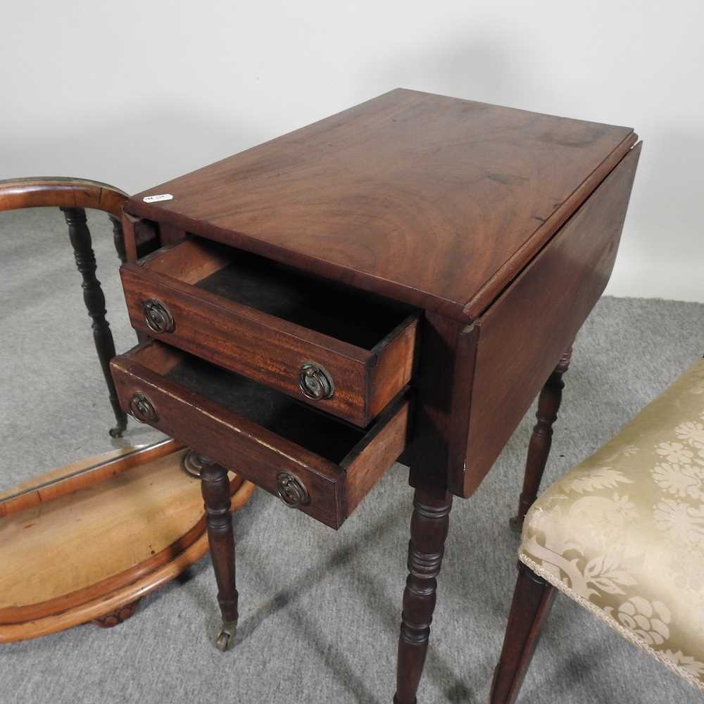 Lot 514 - A Victorian mahogany work table