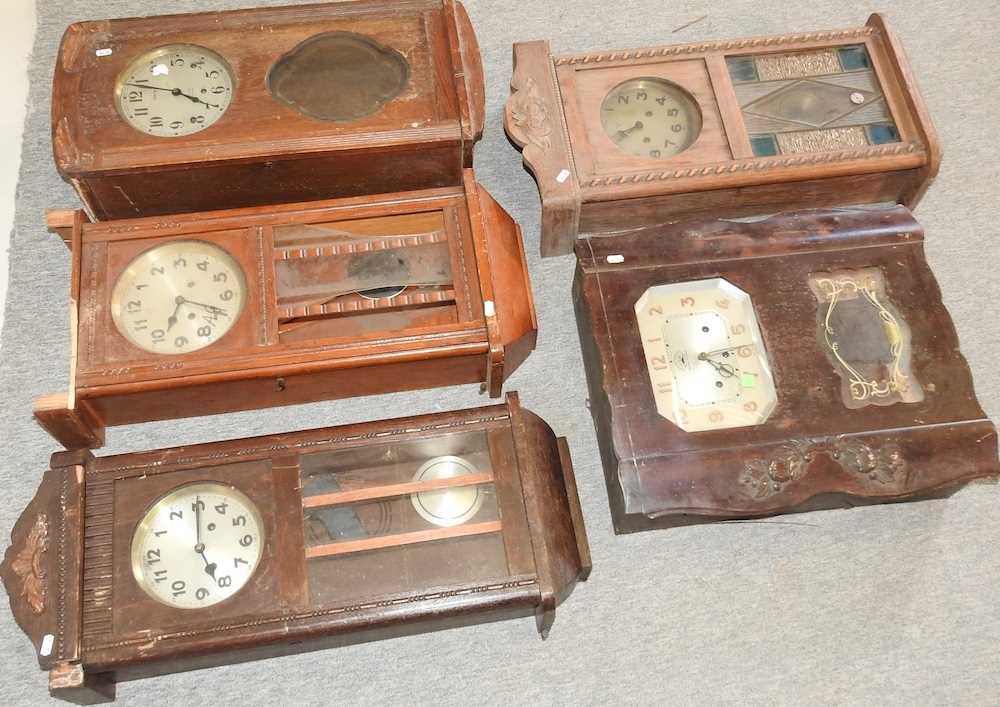 Lot 181 - A collection of five wall clocks