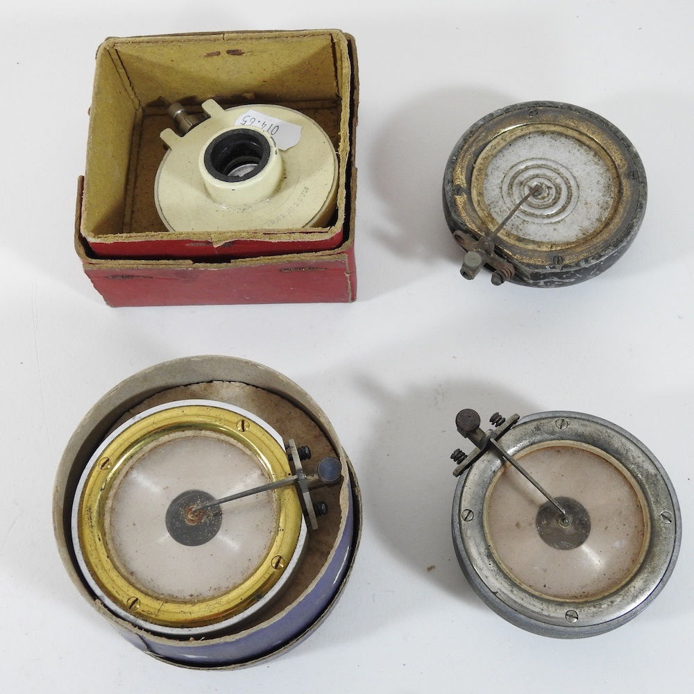 Lot 231 - A collection of gramophone sound boxes