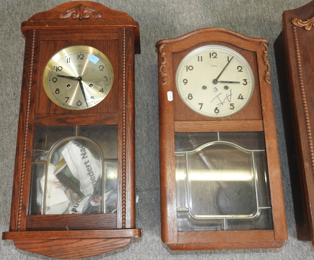 Lot 457 - A collection of four wall clocks